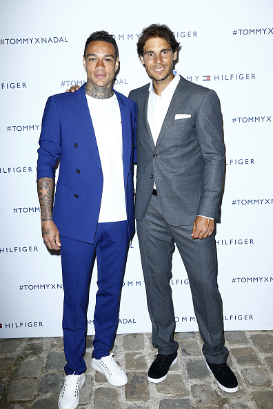 Rafael Nadal plays football-tennis at Tommy Hilfiger event in Paris ...