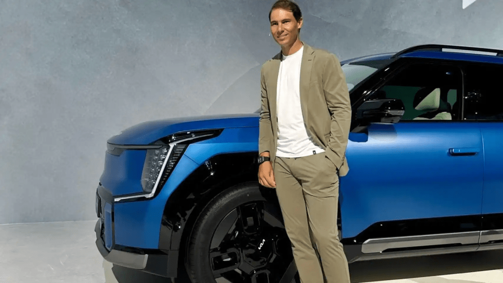 Rafael Nadal Shows Off Brand New Car – Rafael Nadal Fans
